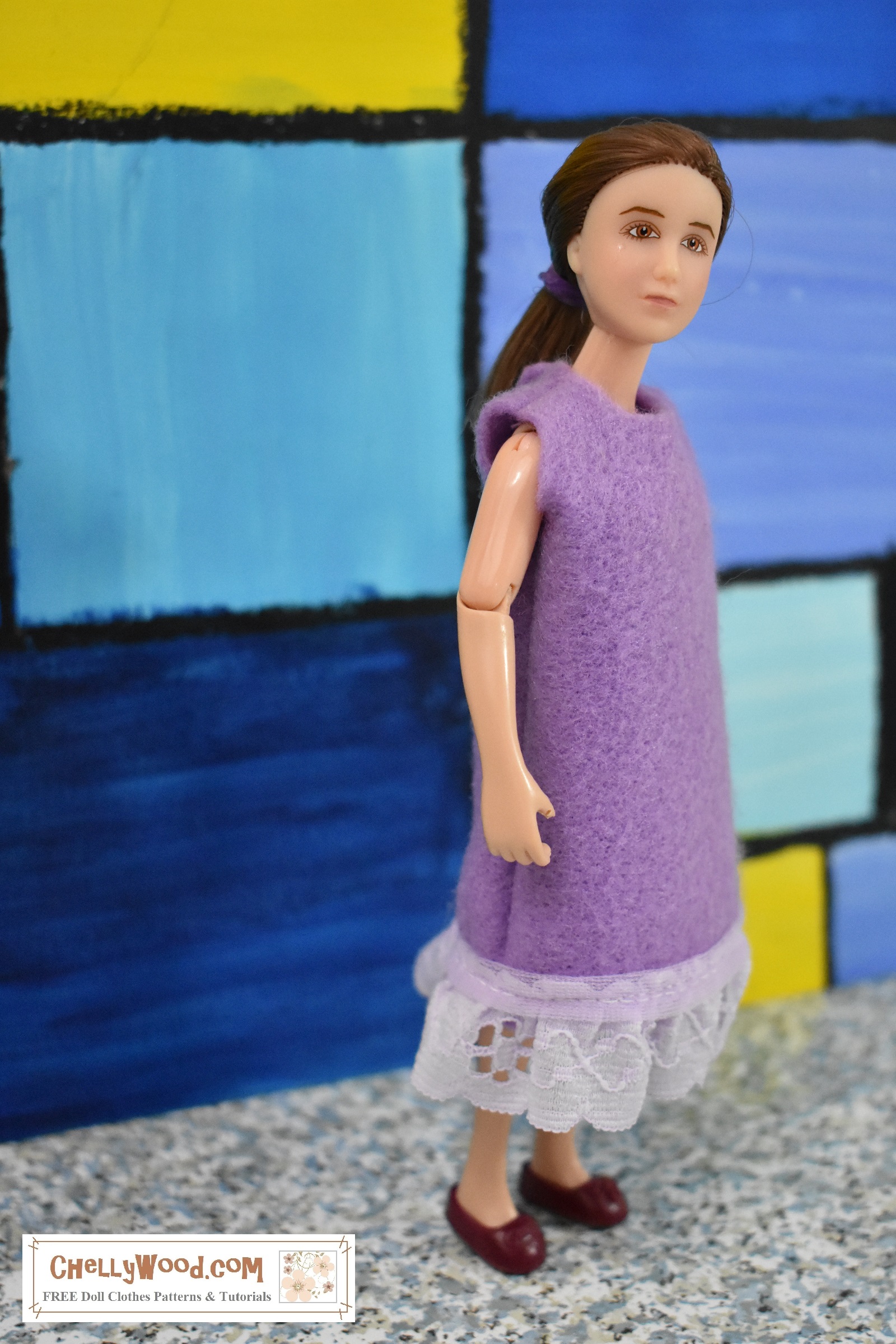 Versatile felt dress fits a wide array of dolls! With free patterns ...